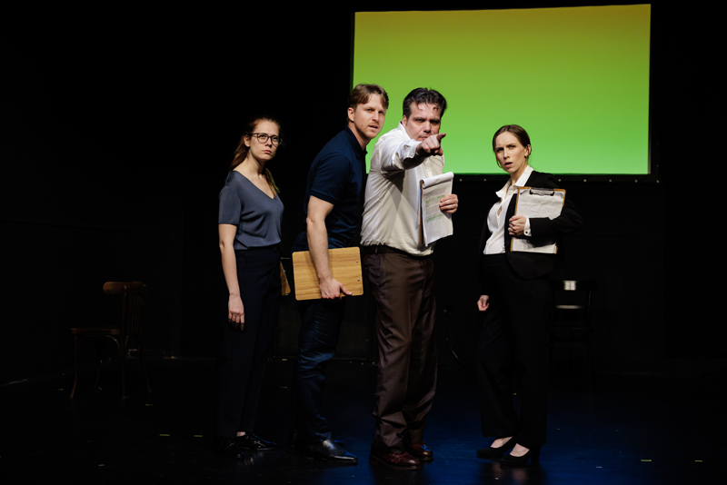 Theater: Es geht in die heiße Phase | woxx